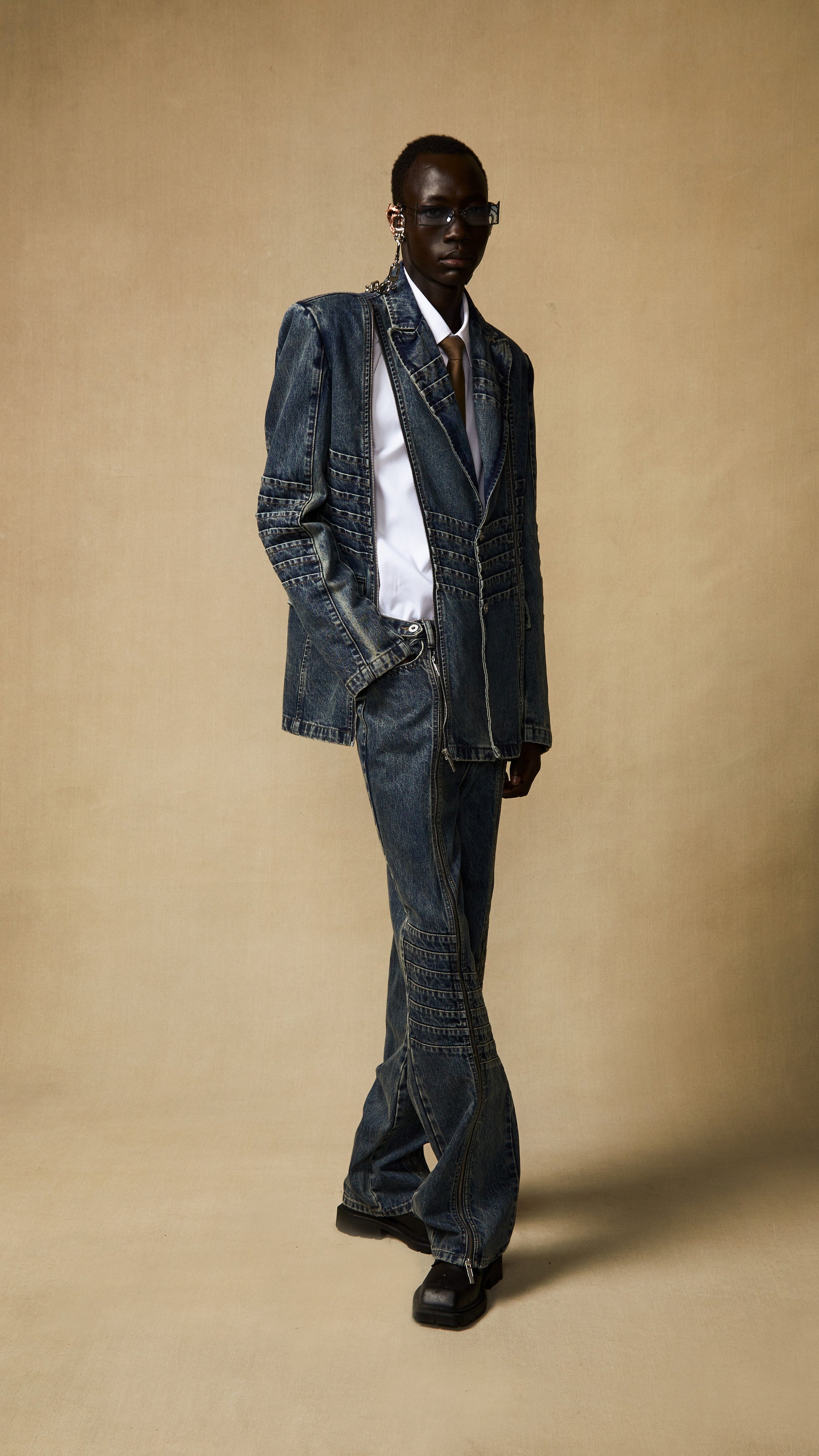 Autumn Winter 24 – Feng Chen Wang